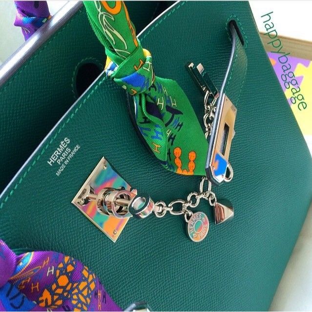 Sticker seals on bags, on or off? | PurseBop