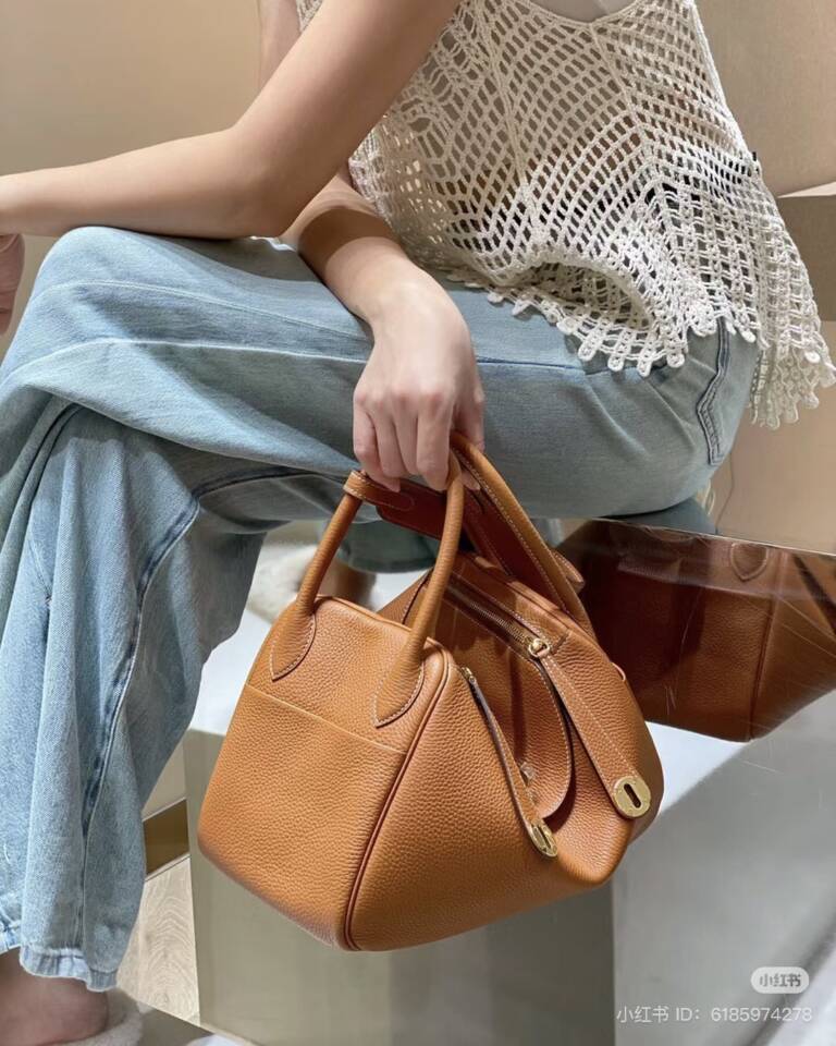 Hermès 101: Hermès Lindy Bag - PurseBop