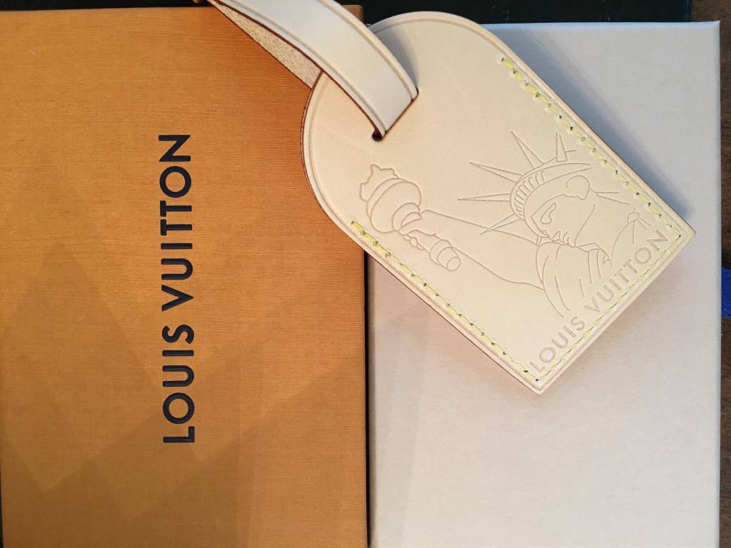 Travel with Louis Vuitton VVV - PurseBop