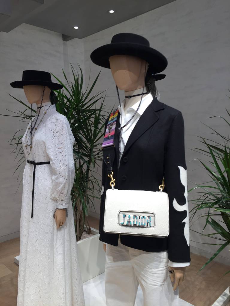 Exclusive Peek at the New Chicago Dior Boutique - PurseBop