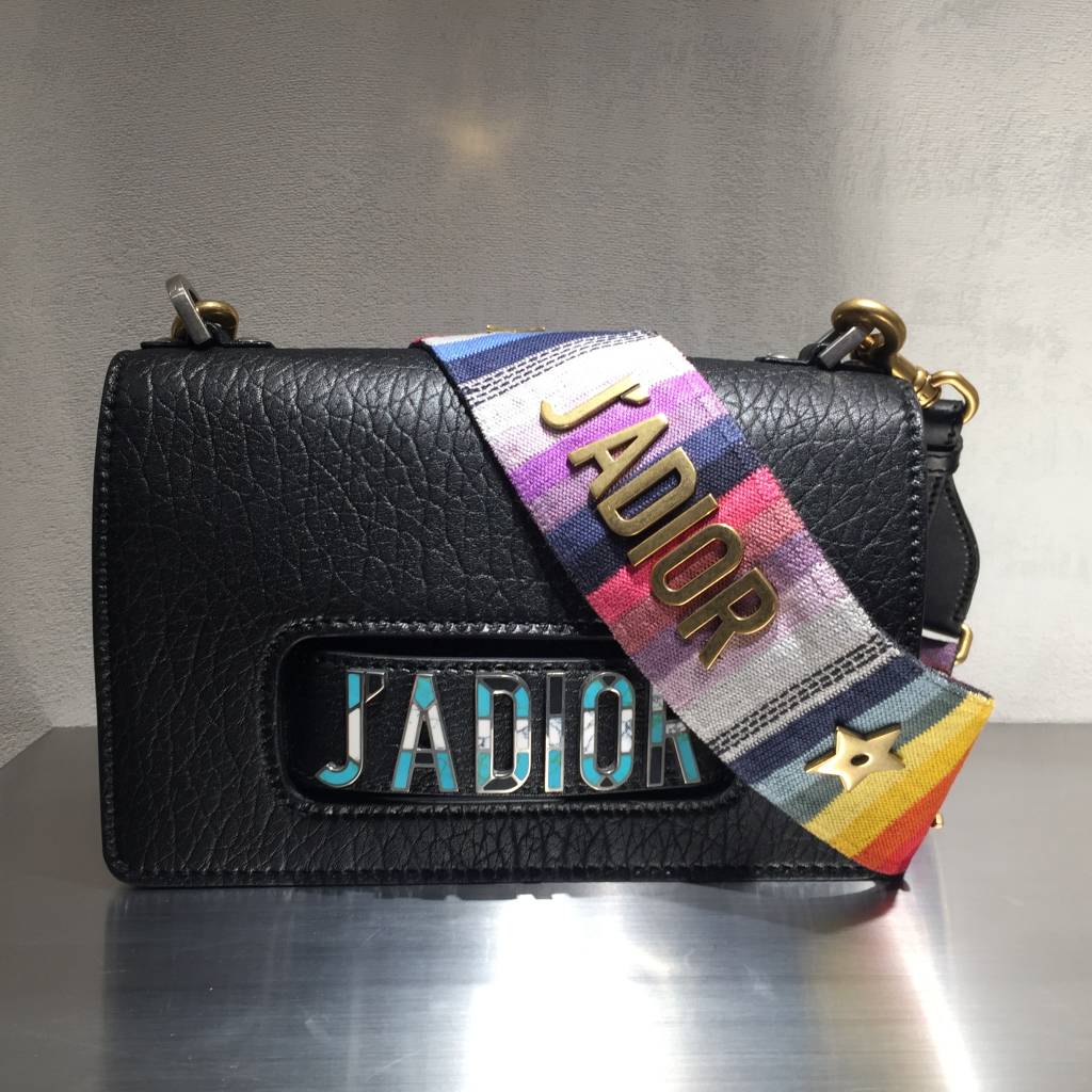 Exclusive Peek at the New Chicago Dior Boutique - PurseBop