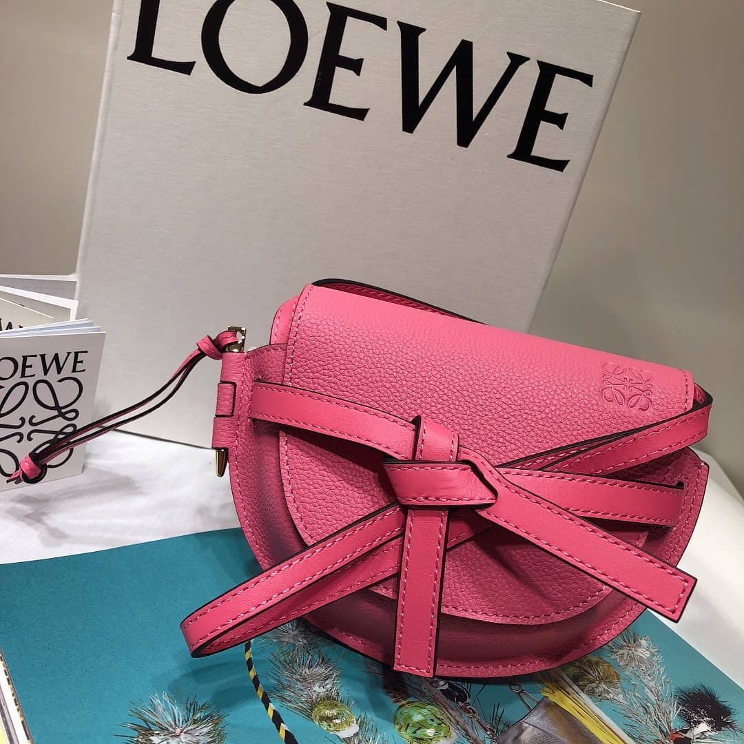 Valentine's Bags You'll Fall Head Over Heels in Love With - PurseBop