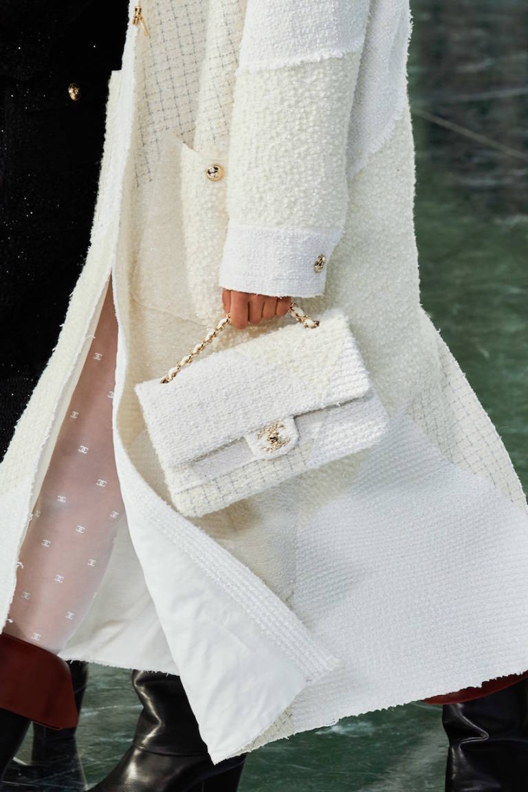 A peek into Chanel's Fall 2020 Handbag collection.