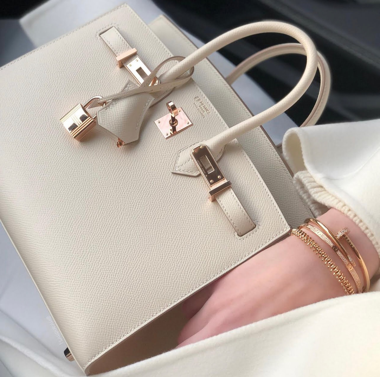 The Best Classic Handbags to Invest In Now - PurseBop