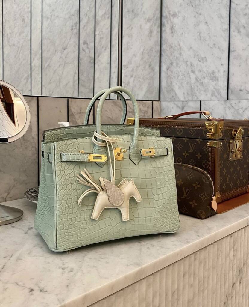 Dear PurseBop: Where Should I Shop In Paris for My First Luxury Handbag ...