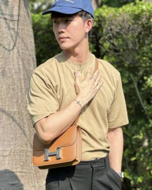 Hermès Constance Elan: Comparing The New Released Version With the ...