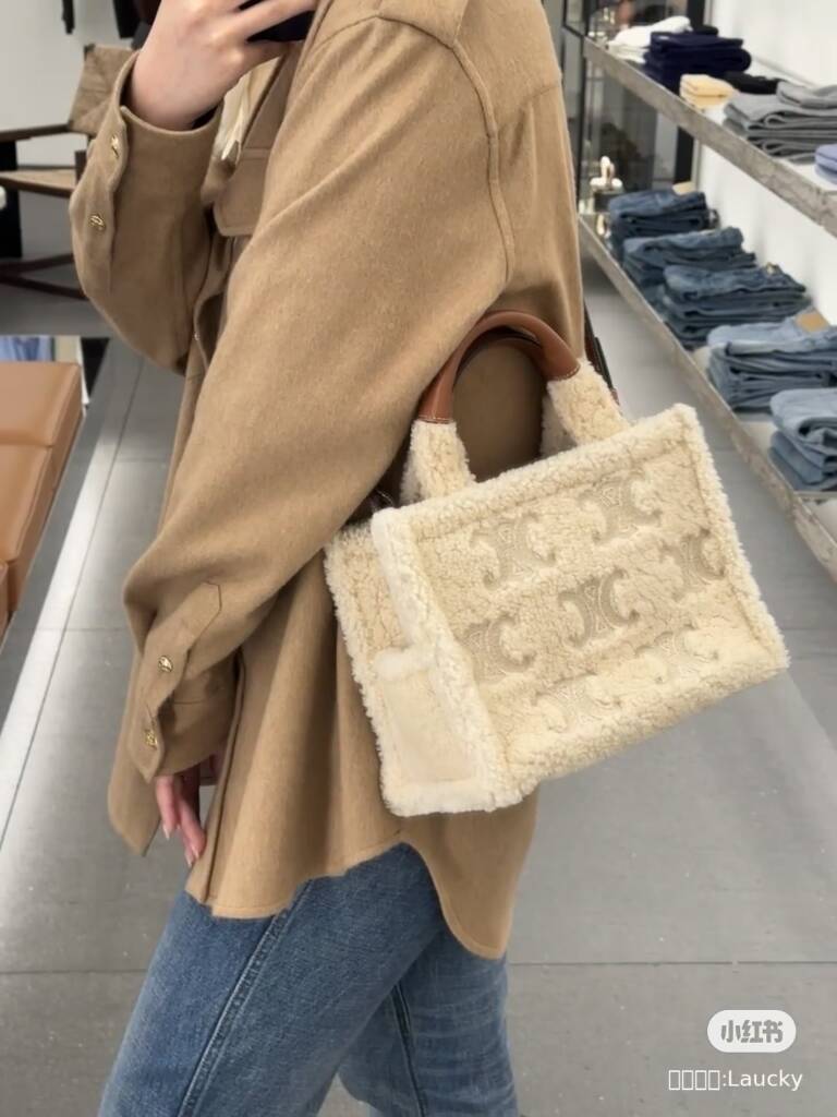 6 Stylish Shearling Bag Alternatives to the Hermès Teddy Kelly - PurseBop