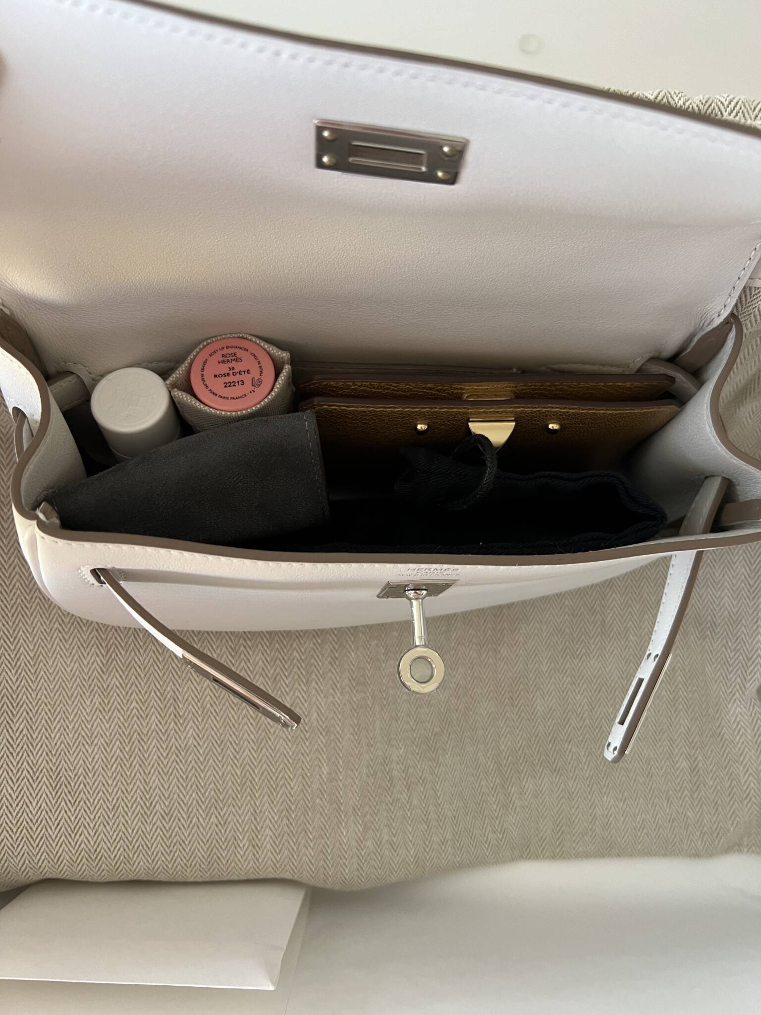 The New Hermès Kelly Moove Bag is Here - PurseBop