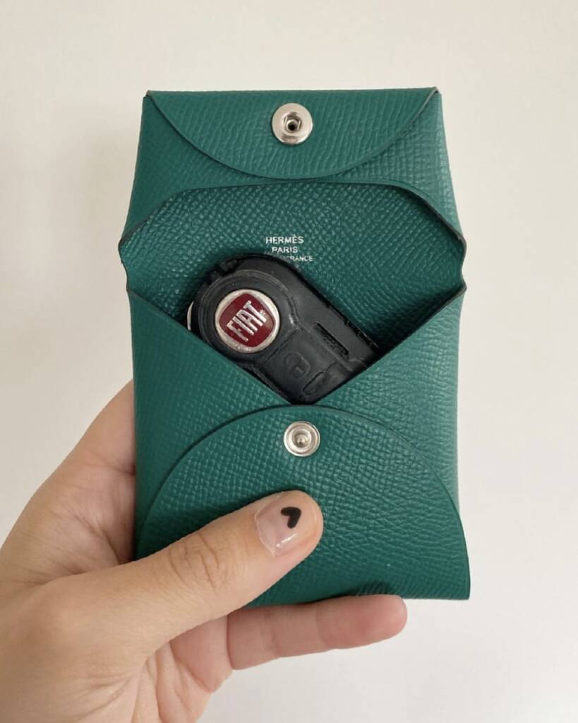 Top 10 Hermès & Chanel SLGs That Your Bag Needs - PurseBop