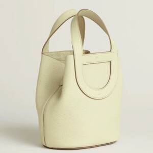 Hottest Handbag Colors of Summer 2024 - PurseBop