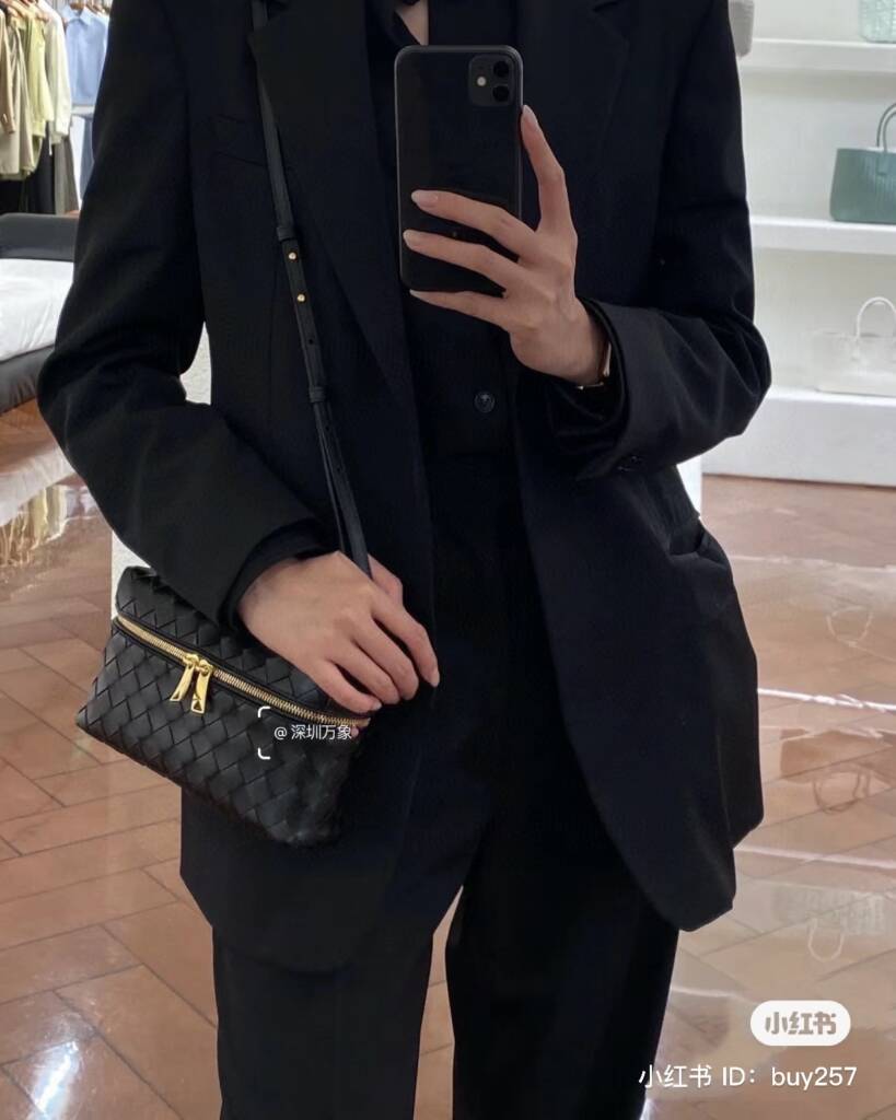 Chic Vanity Bags That Go Beyond Travel - PurseBop
