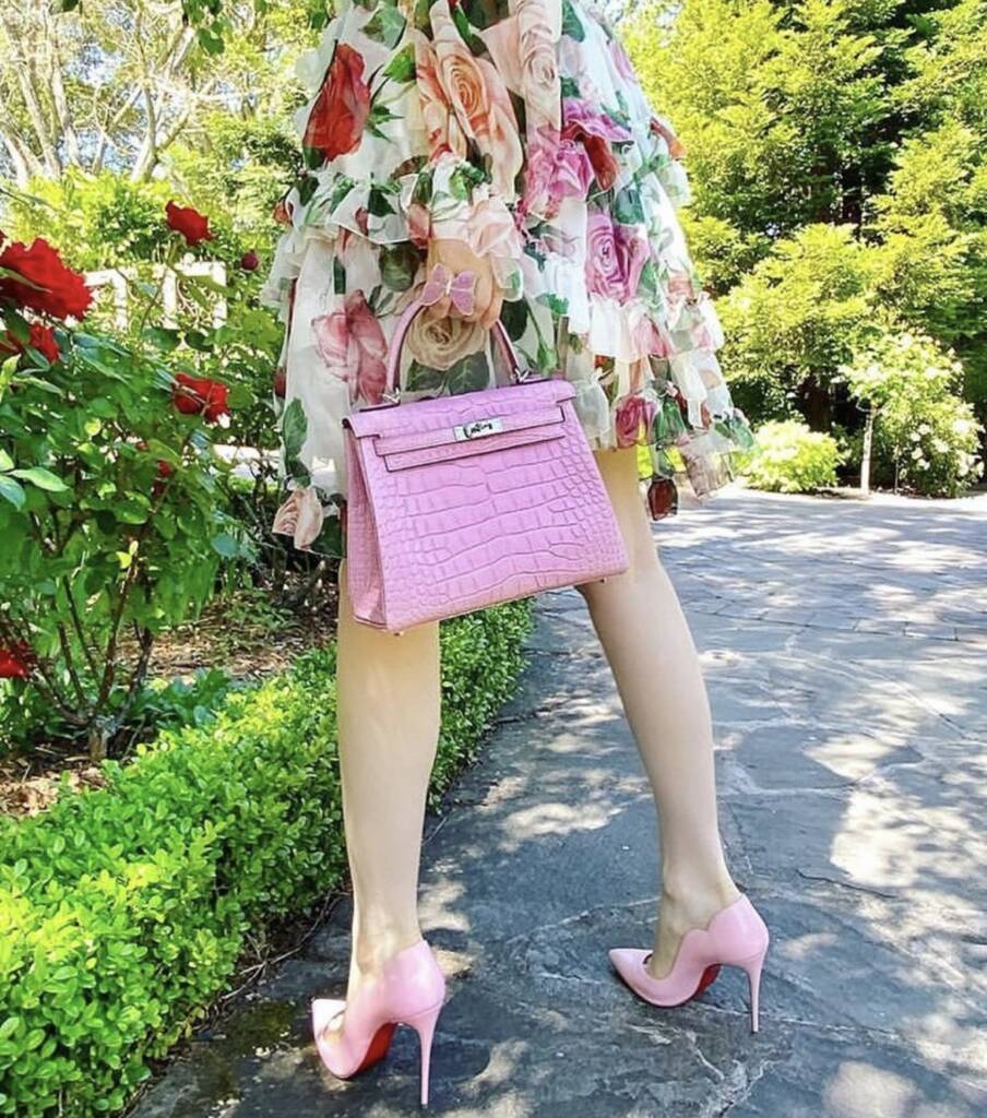 Curating a Hermès Collection in the Best Shades of Pink - PurseBop