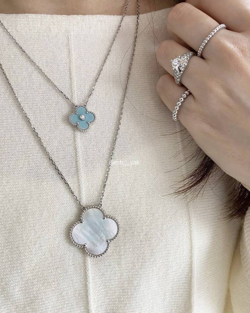Styling the Van Cleef & Arpels Holiday Pendant - PurseBop