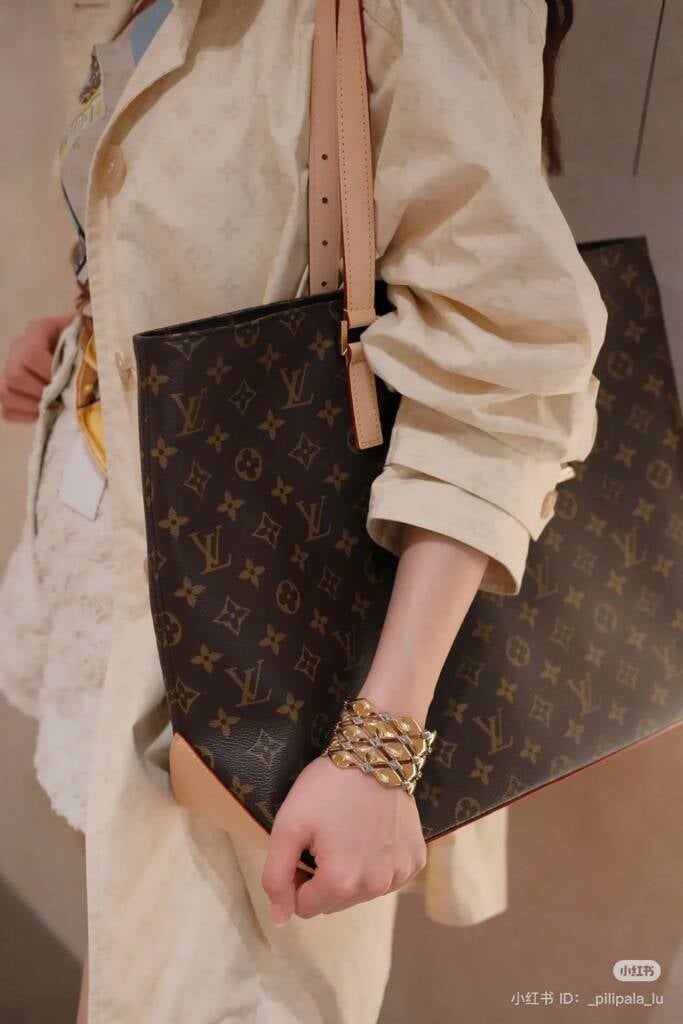 6 Must-Have Louis Vuitton Bags for Fall-Winter 2024 - PurseBop