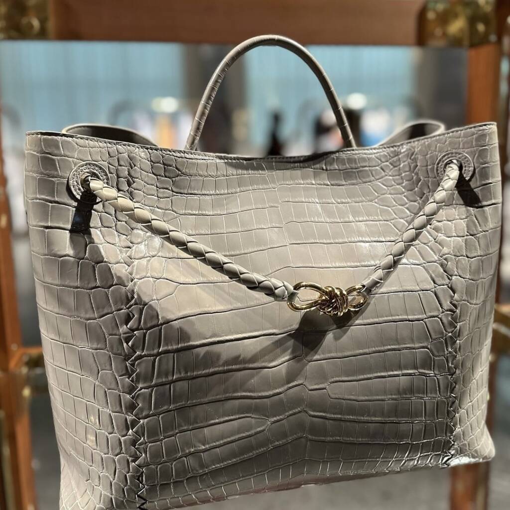 Standout Bags from Milan Fashion Week Spring/Summer 2025 - PurseBop