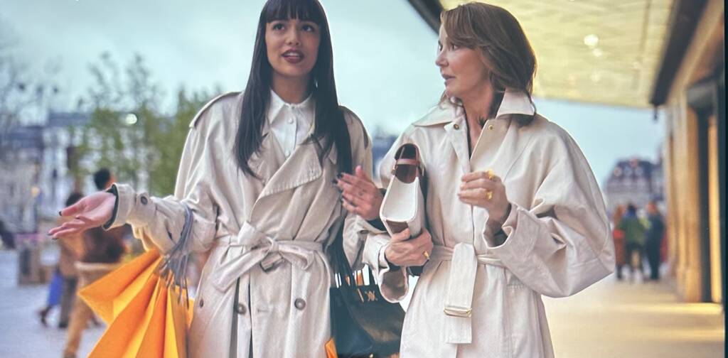 Emily in Paris to Rome: 19 Best Handbags from Season 4 Part 2 - PurseBop