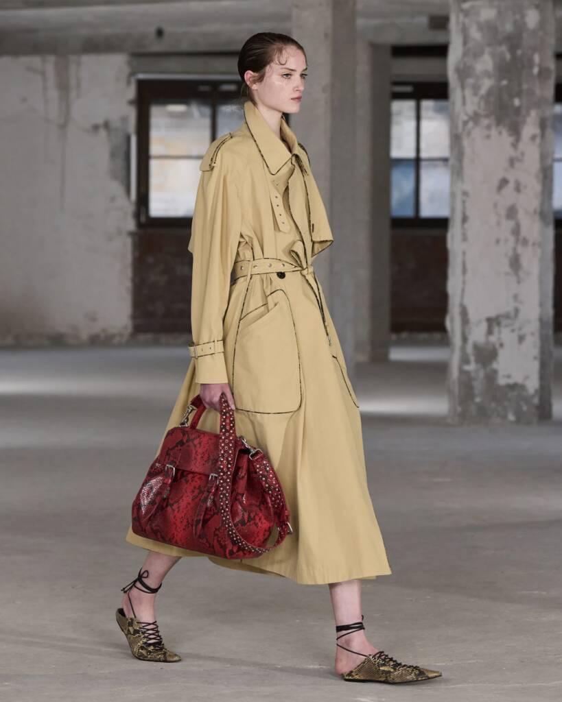 Top Handbag Highlights from Paris Fashion Week Spring-Summer 2025 ...