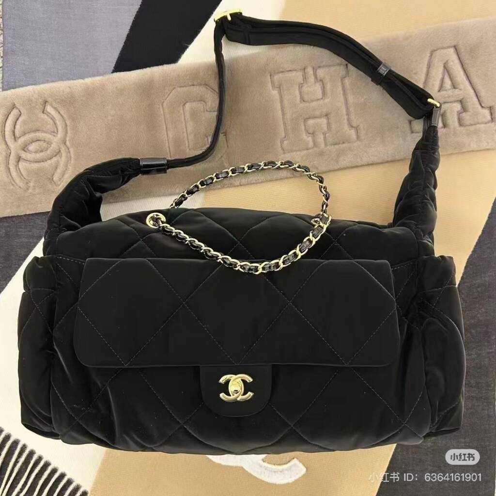 The Chanel 2024/25 Coco Neige Handbags are Here - PurseBop