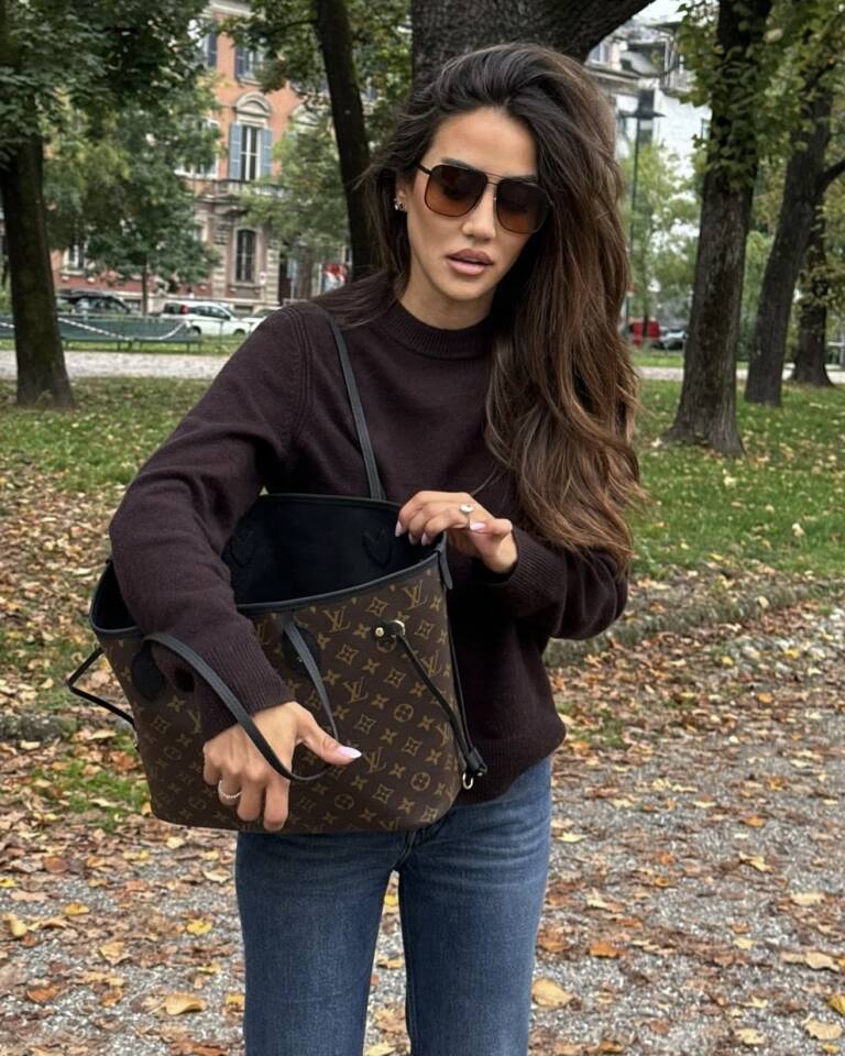 Turn Heads Twice: Louis Vuitton Neverfull Inside Out - PurseBop