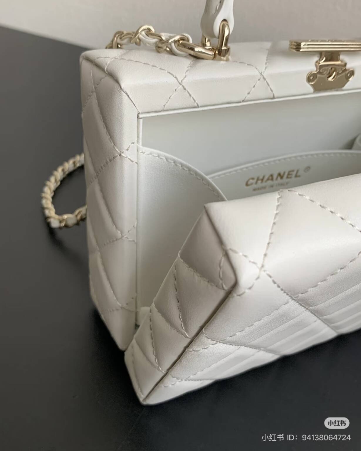 Chanel’s Box Bag: The Season’s Must-Have Update on Classic Style - PurseBop