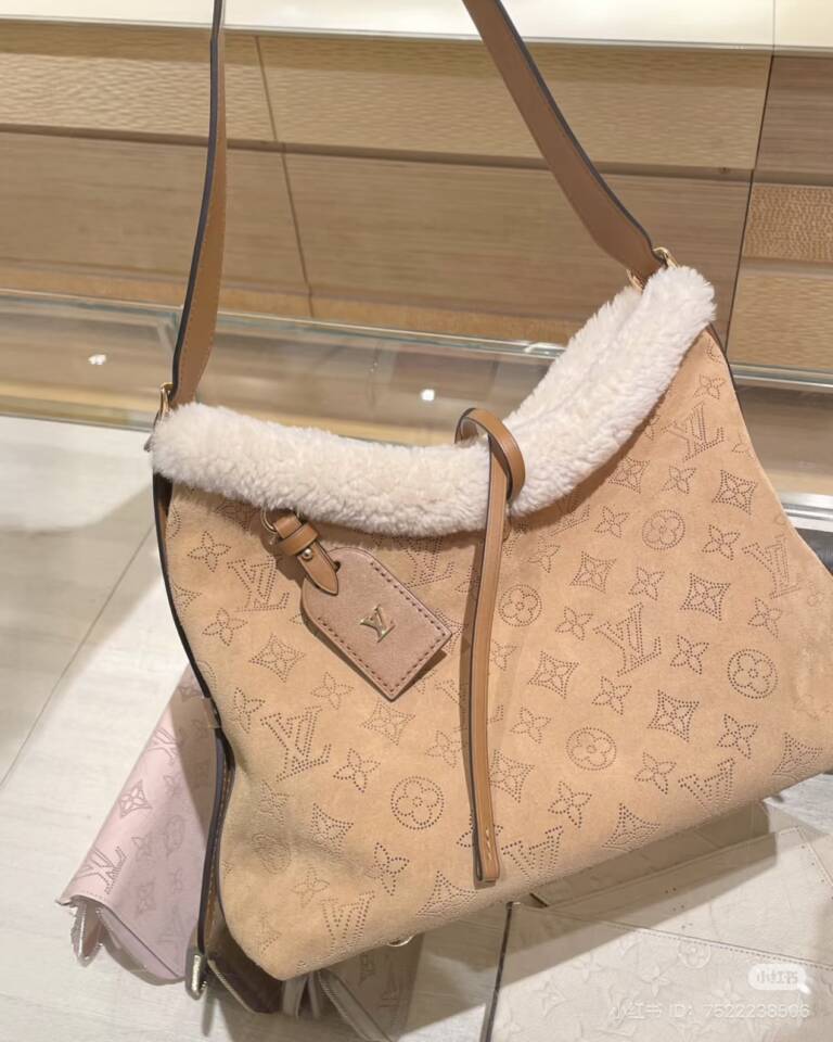 Fur Real: 6 Coziest Shearling Bags to Snuggle Up With - PurseBop