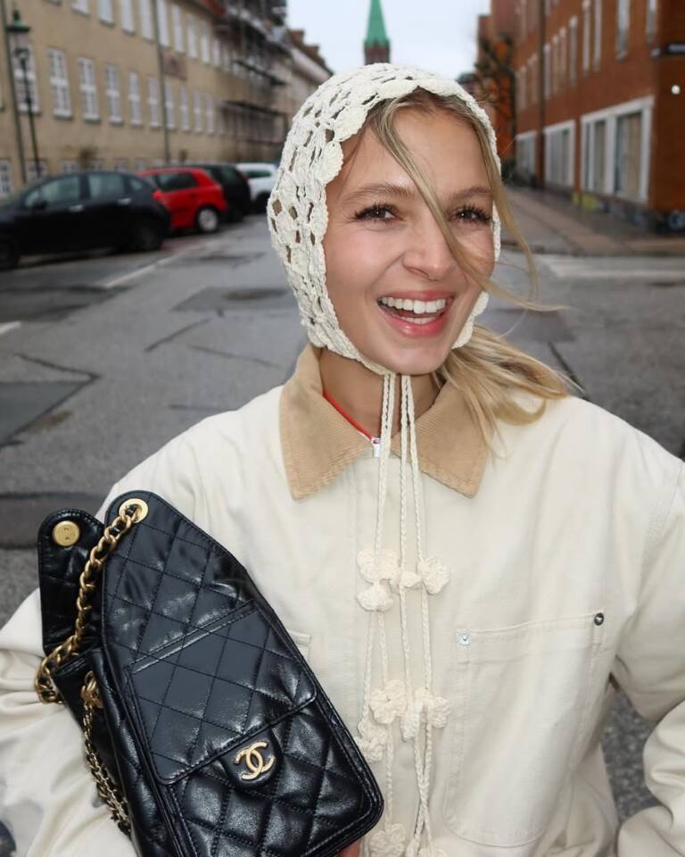 Move Over Chanel 22: The New Chanel 25 Bag Has Arrived - PurseBop