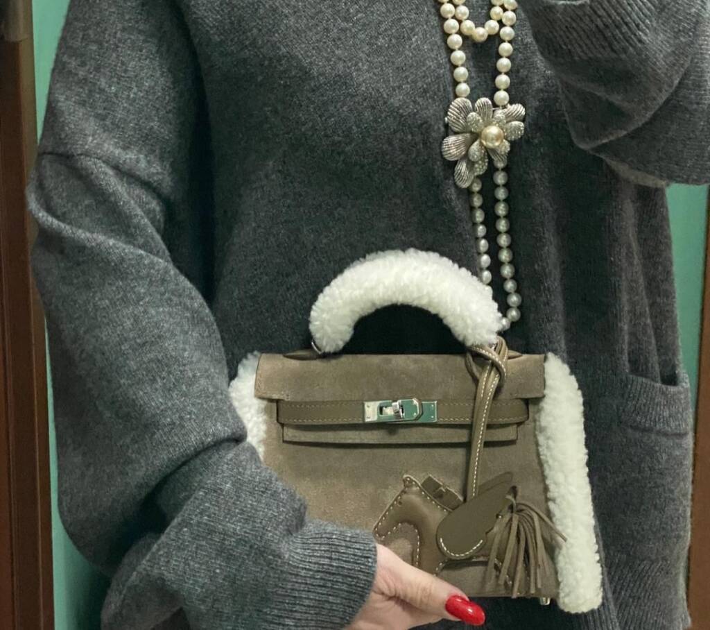How Does Your Hermès SA Really Feel About Shopping on Travel? - PurseBop