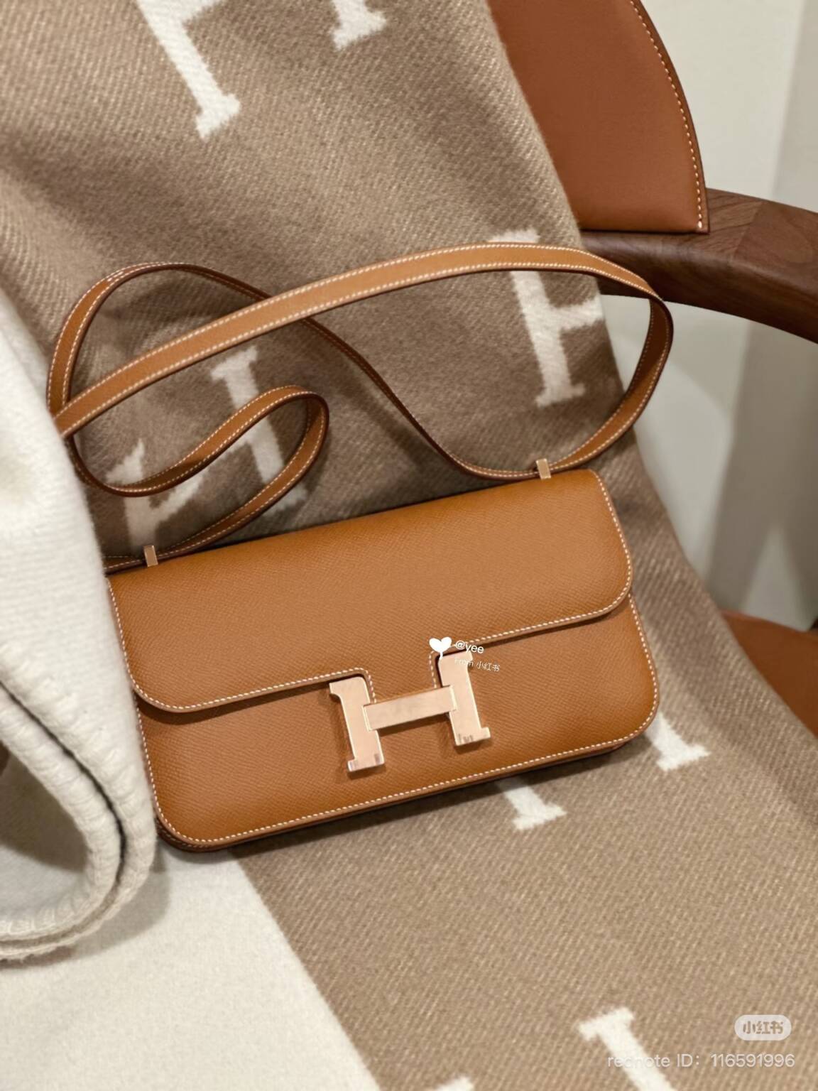 The Hermès Elan Handbag Guide - PurseBop