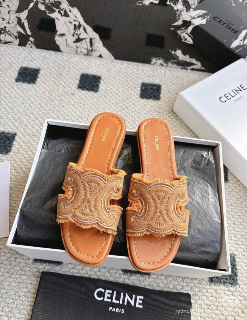 These 8 Designer Sandals Define Summer 2025 - PurseBop