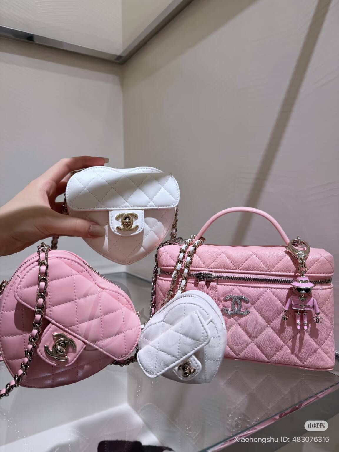 Chanel’s Heart Bag Returns in 25B, and the Love Is Real - PurseBop