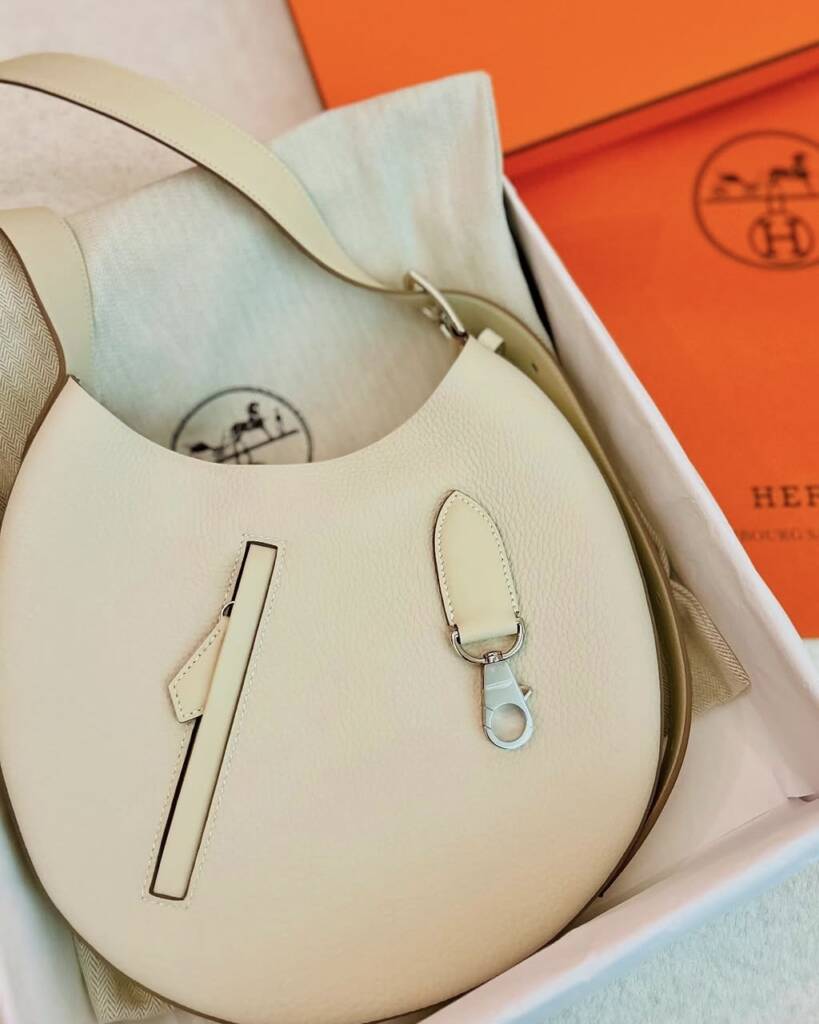 Everything You Need to Know About the Hermès Arçon Bag - PurseBop