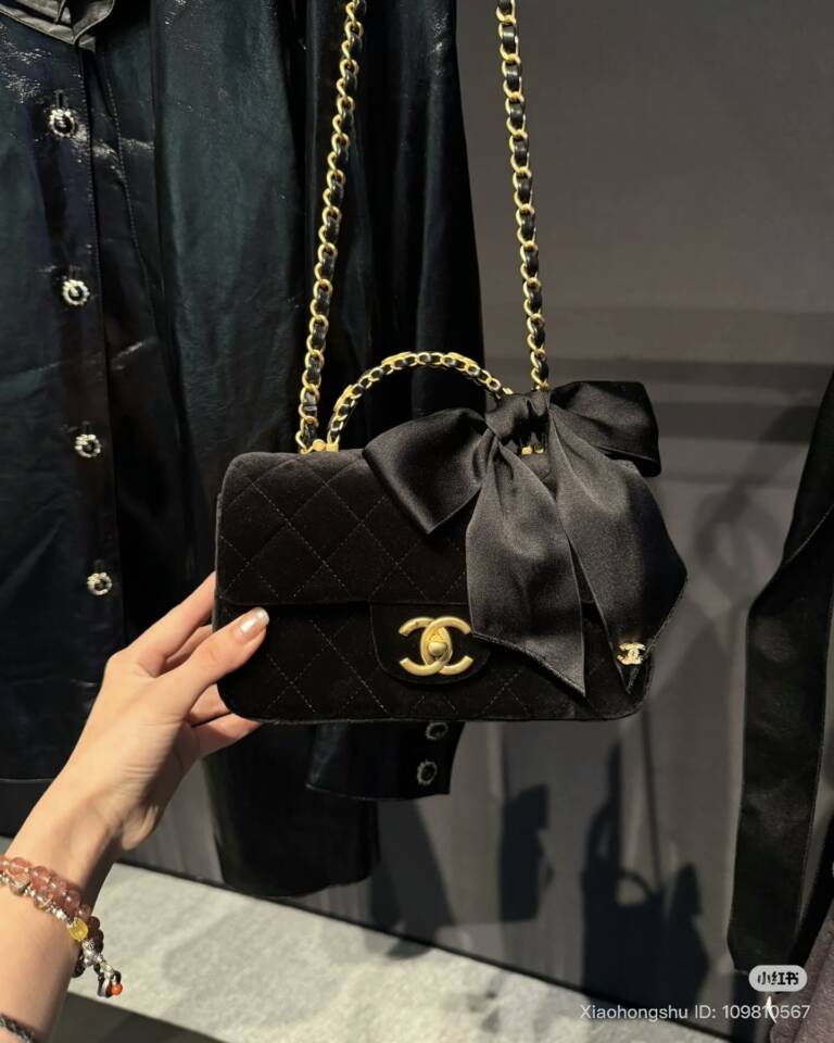Chanel Fall-Winter 2025 (25K) Mini & Maxi Bags Have Arrived - PurseBop