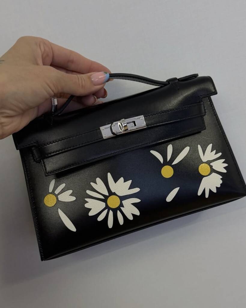This Hermès Kelly Pochette Is Blooming Into an Instant Collector’s ...