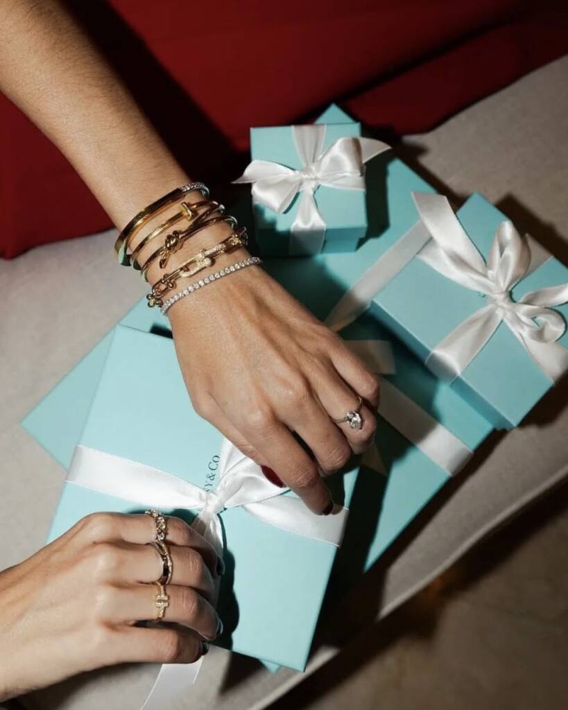 Tiffany’s Blue Box Gets Pricier: U.S. Jewelry Prices Climb - PurseBop