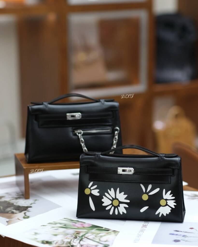 This Hermès Kelly Pochette Is Blooming Into an Instant Collector’s ...
